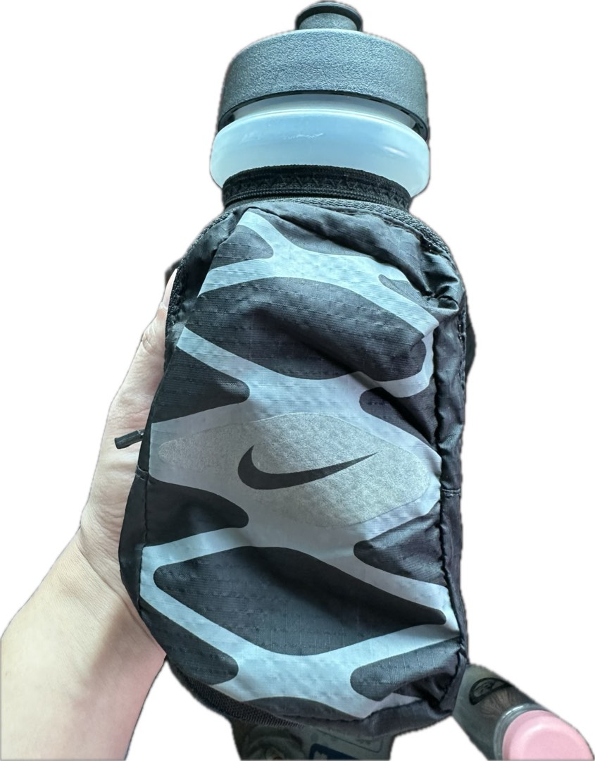 Nike Storm 22oz Handheld Water Bottle, Furniture & Home Living ...