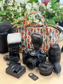 Nikon D7500 with 18-55mm Fullset 4k video 23k sc used 20.9 MP 99% new condition, Photography ...