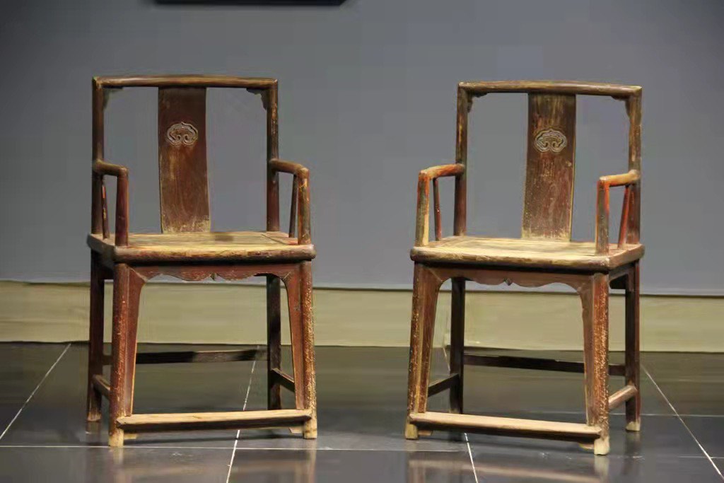 Official hat chair in Qing dynasty清代官帽椅, Antik, Furnitur di Carousell