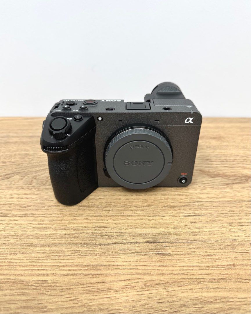 SONY FX2 FULL FRAME DIGITAL CINEMA CAMERA (99.9% NEW), Photography ...