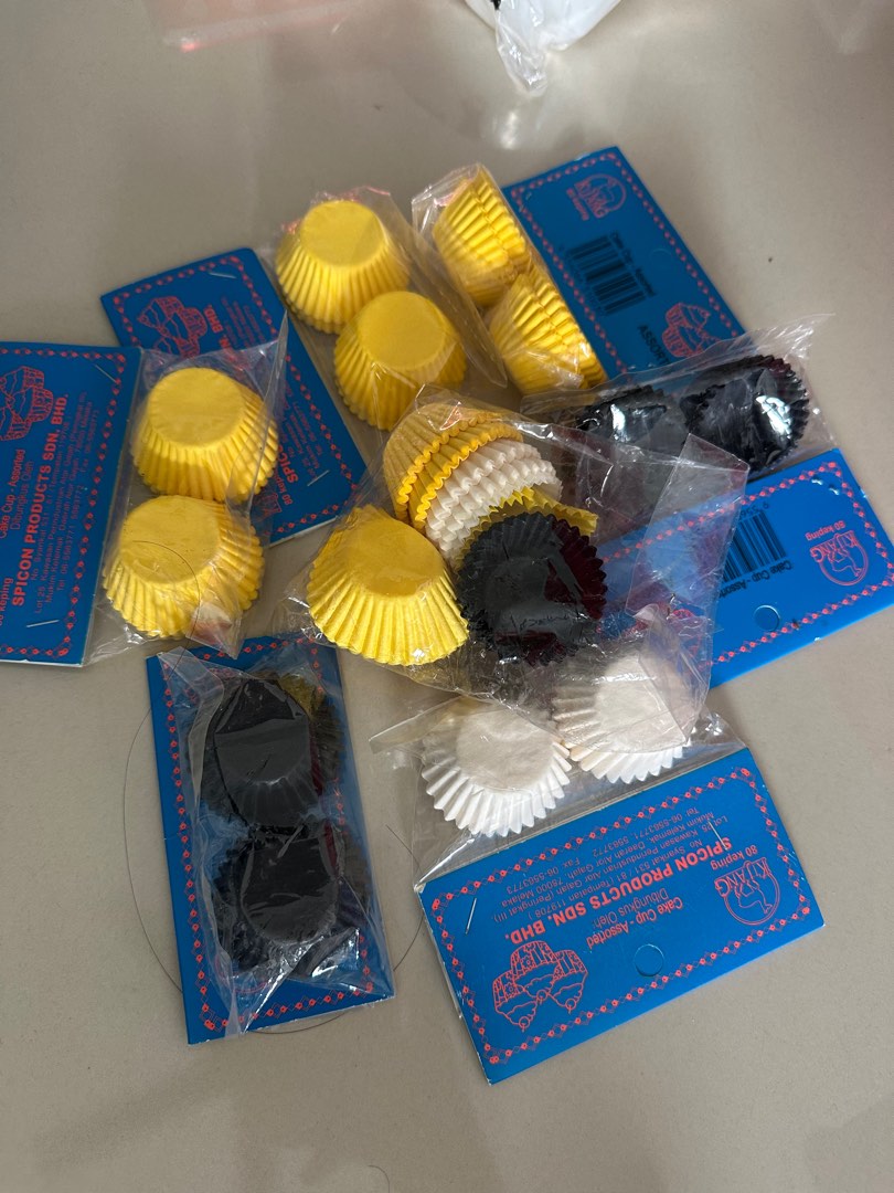 Spicon Cake Cup Assorted, Furniture & Home Living, Kitchenware ...