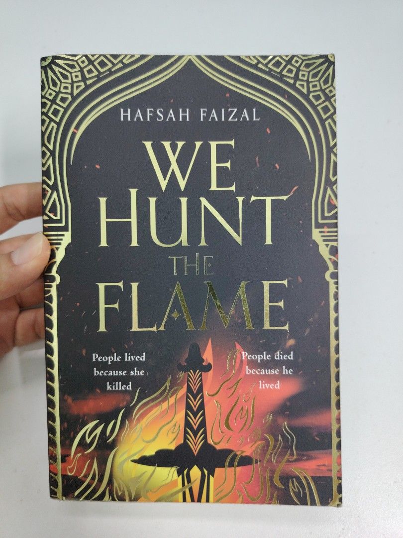 [Used] We Hunt the Flame by Hafsah Faizal (YA / Fantasy / Romance ...