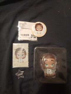 Luka and Hyuna unopened untouched Alien stage Alnst, Hobbies & Toys ...