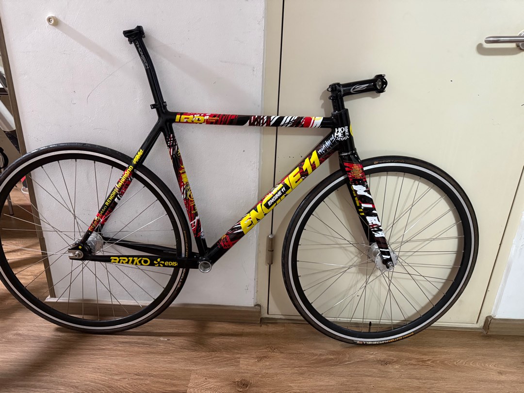 wtt/wts Engine 11 Crit D IRD frameset fixed gear, Sports Equipment ...
