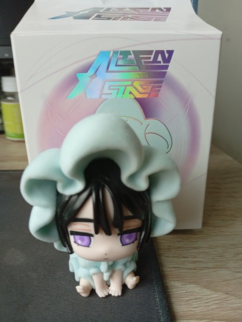 Alien Stage Baby Series - Sua Figure, Hobbies & Toys, Toys & Games on ...