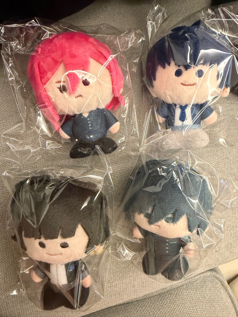 [WTS] blue lock mini standing figure Isagi Bachira Chigiri Rin, Hobbies ...