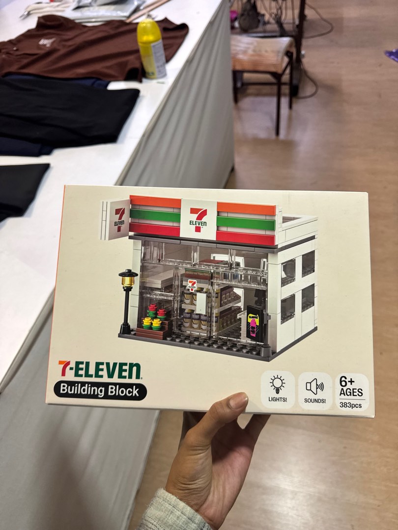 7-Eleven Building Block with Lights and Sounds, Hobbies & Toys, Toys ...