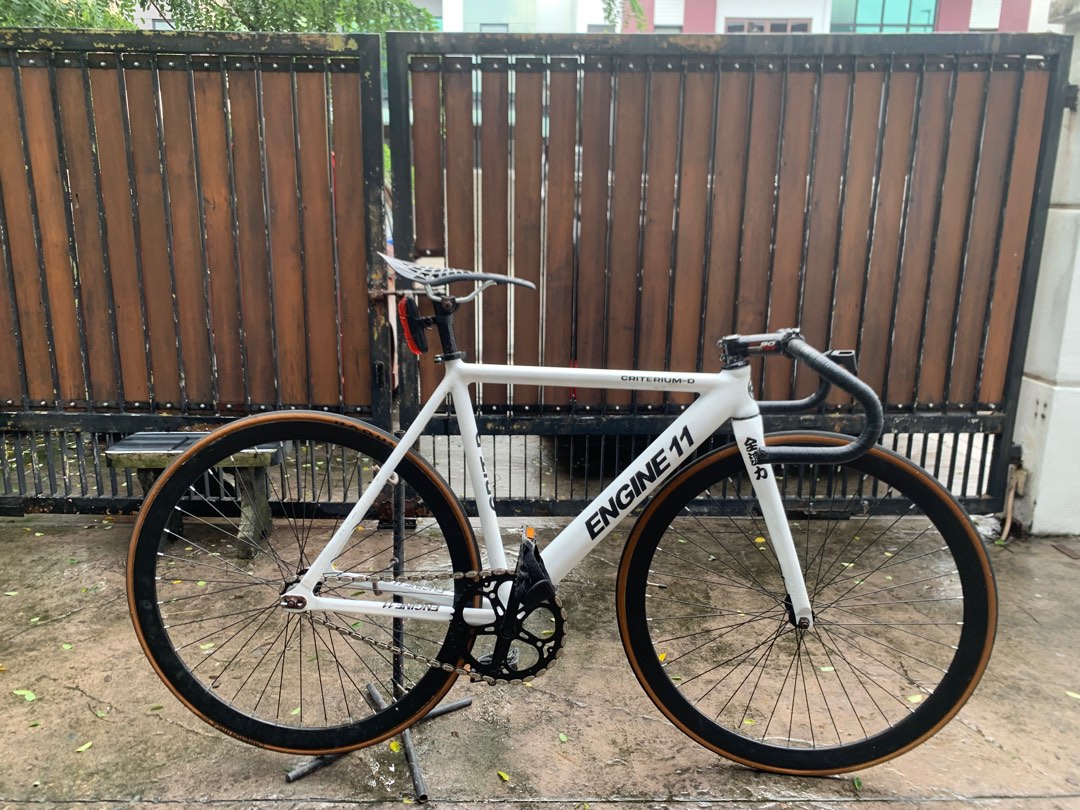 Engine 11 Crit-D Fixed Gear Bike (Custom), Sports Equipment, Bicycles ...