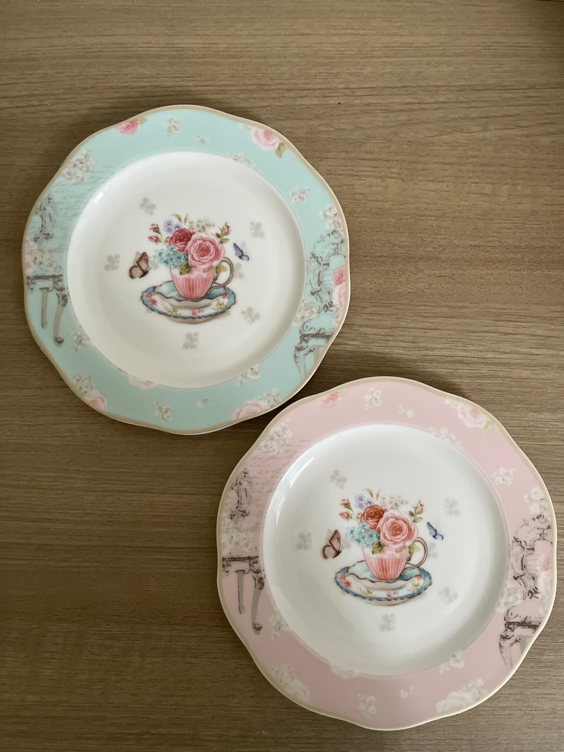 Fioris Fine China Plates - Set of 2, Furniture & Home Living ...