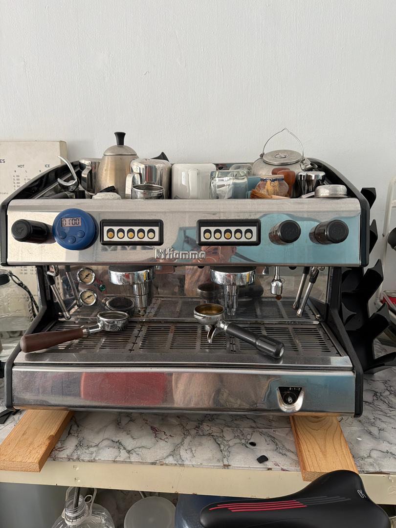 Nuova Simonelli Fiamma Espresso Machine, TV & Home Appliances, Kitchen ...