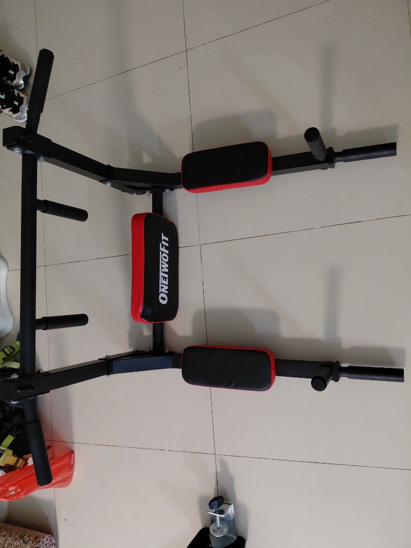 OneTwoFit Wall-Mounted Pull-up Bar, Sports Equipment, Exercise ...