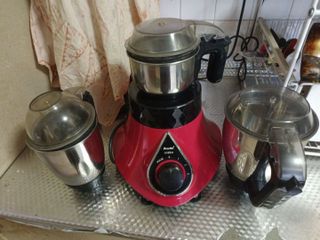 Preethi Chef Pro 750W Mixer Grinder, TV & Home Appliances, Kitchen ...