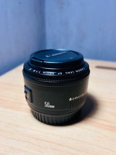 Canon RF50mm F1.8 STM Lens, Fixed Focal Length Prime Lens, Compatible ...