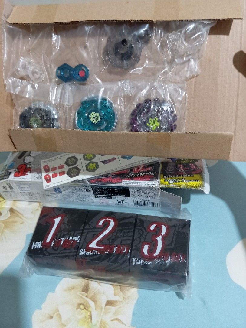 (Discount 6.25% for today only) Beyblade Metal BB-86 Deck Attack ...