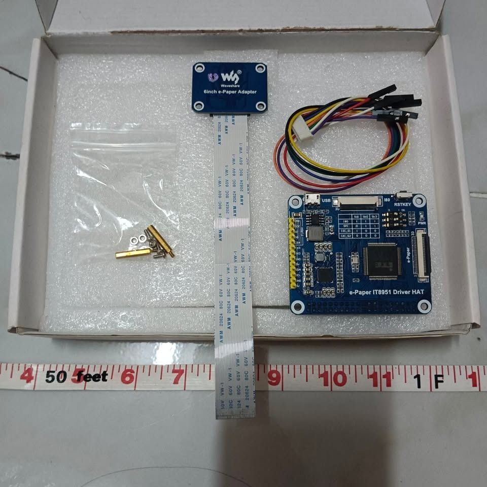 E-Ink Display + Raspberry Pi 3B + Arduino Uno + Sensors, Computers ...