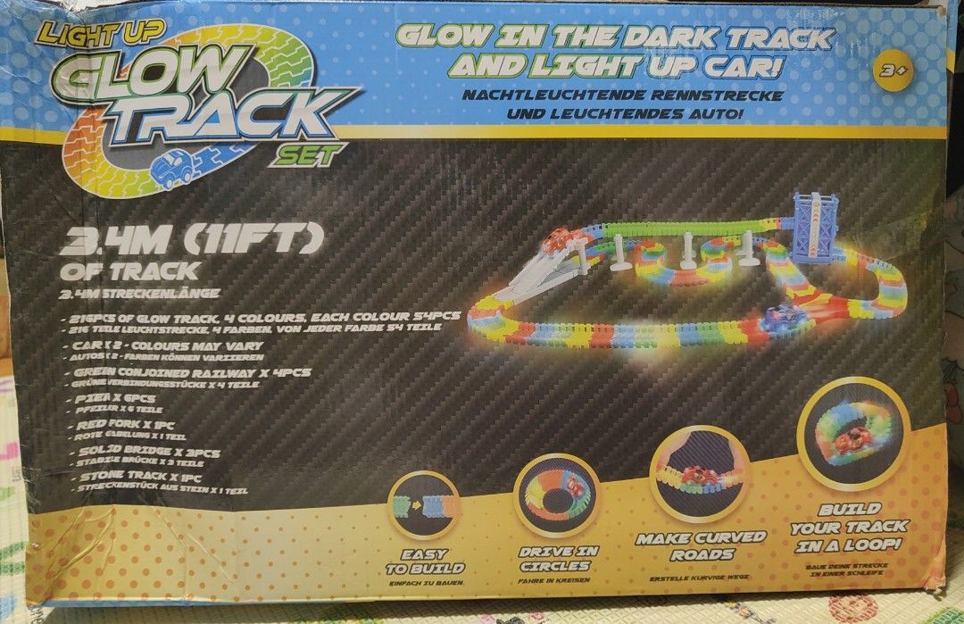 Light Up Grow Track Set with 2 cars in color of blue and red - 3.4M ...