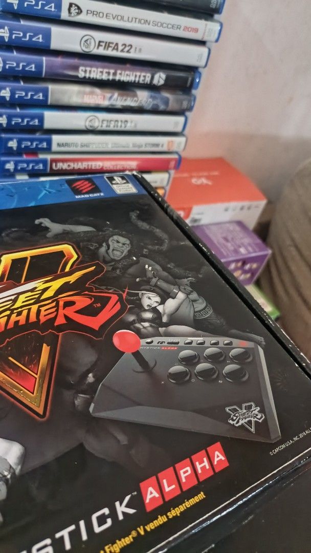 Mad Catz Street Fighter V FightStick Alpha, Video Gaming, Gaming ...