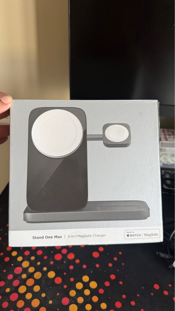 NOMAD Stand One Max 3-in-1 MagSafe Charger, Mobile Phones & Gadgets ...