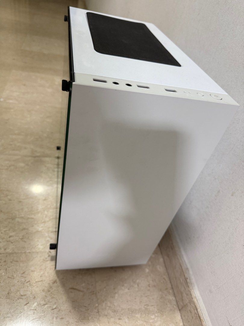NZXT PC CASE, Computers & Tech, Parts & Accessories, Computer Parts on ...