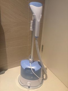 Innotec Penguin handy garment steamer IS 3453, 家庭電器, 熨斗及掛熨機 - Carousell