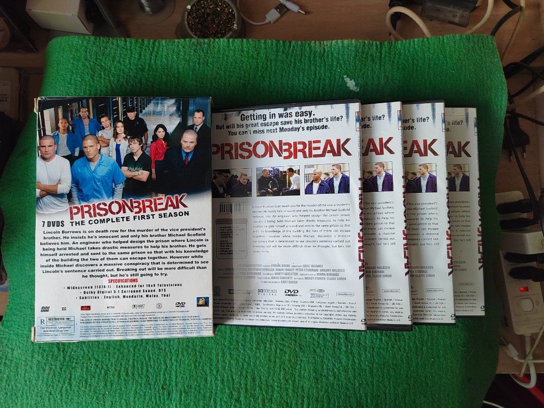 Prison Break: The Complete First Season DVD, Hobbies & Toys, Music ...