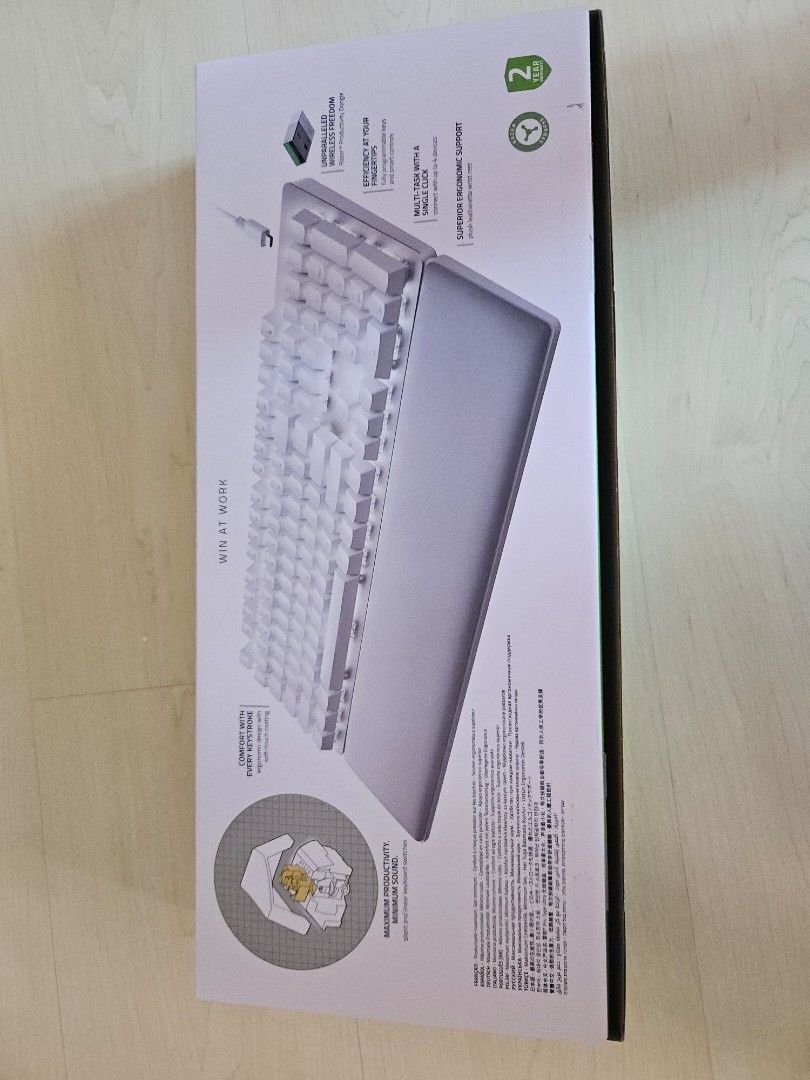 Razer Pro Type Ultra Wireless Full-size Wireless Mechanical Keyboard ...