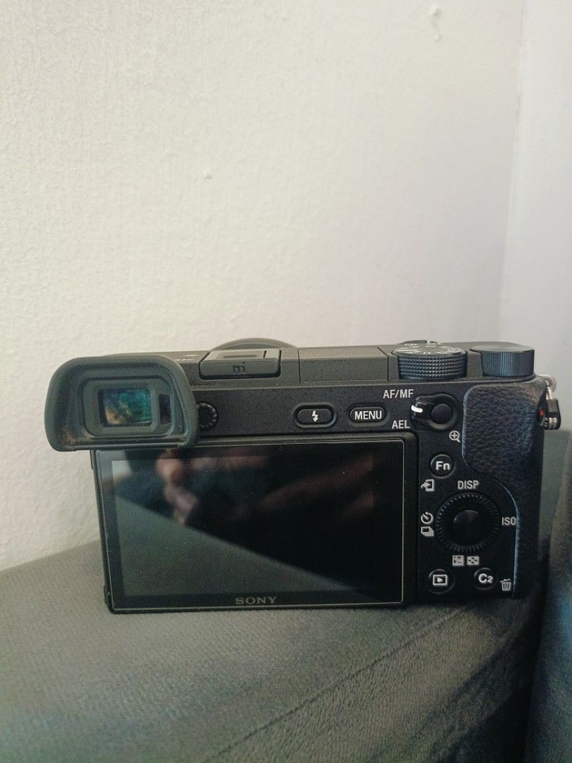 Sony Alpha a6300 mirrorless camera with a 16-50mm kit lens, Photography ...