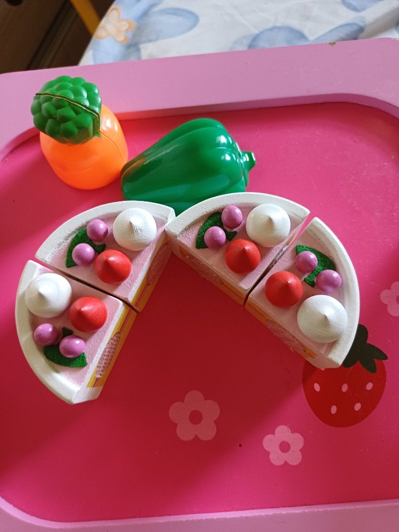 Wooden Cake Toy Set, Hobbies & Toys, Toys & Games on Carousell