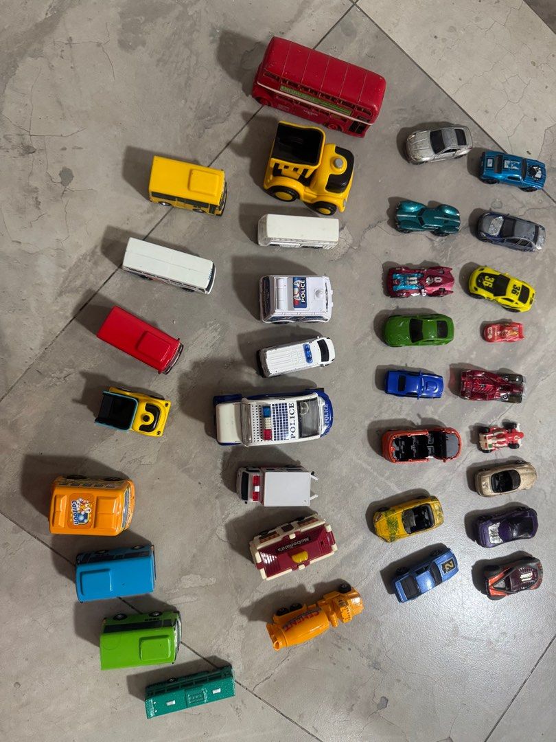30+ Assorted Toy Cars - Various Brands, Hobbies & Toys, Toys & Games on ...