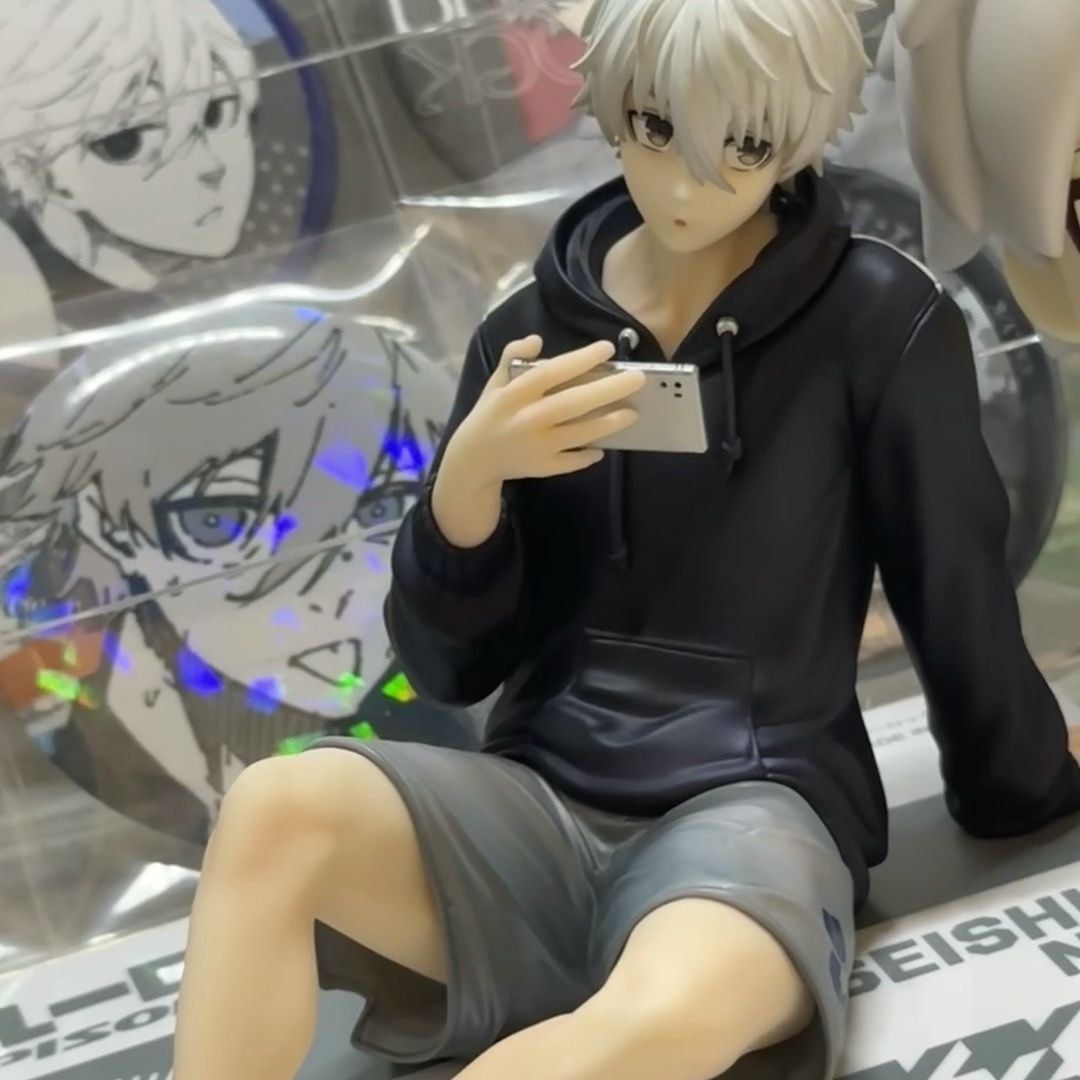 Blue Lock Nagi Figure - Palm-Sized Sitting Pose, Anime Mini Statue ...