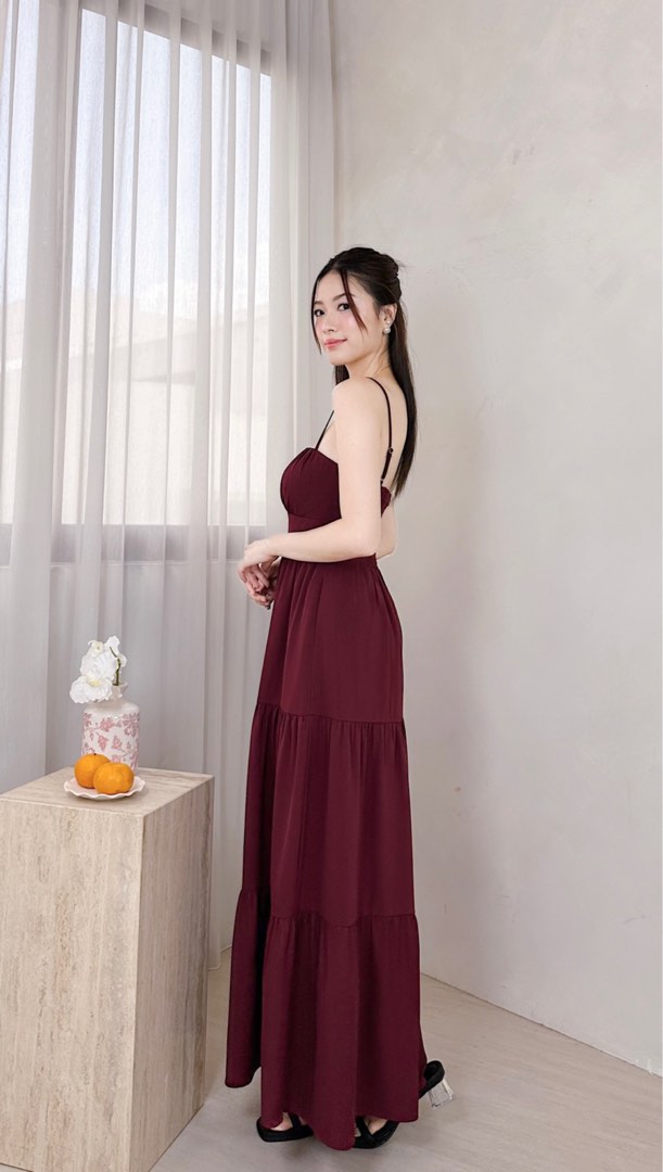 BNWT Mikayla Lorelle Maxi Dress, Women's Fashion, Dresses & Sets ...