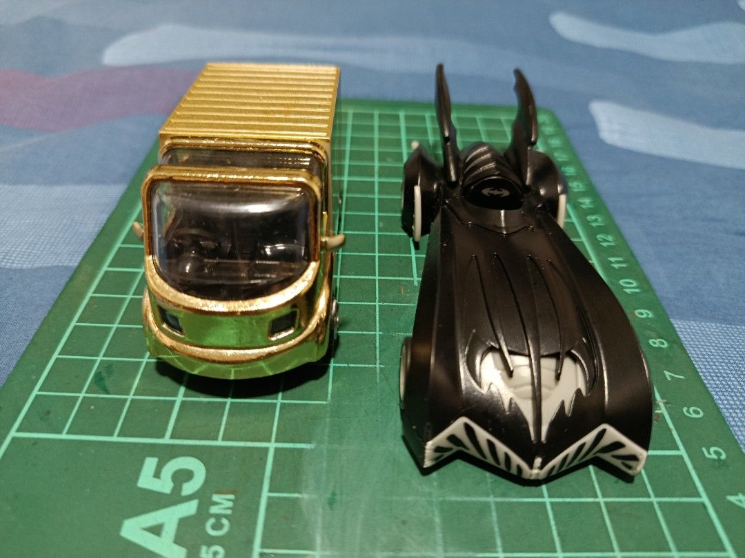 Caltex Batman Batmobile & Milo Gold Truck Van, Hobbies & Toys, Toys ...