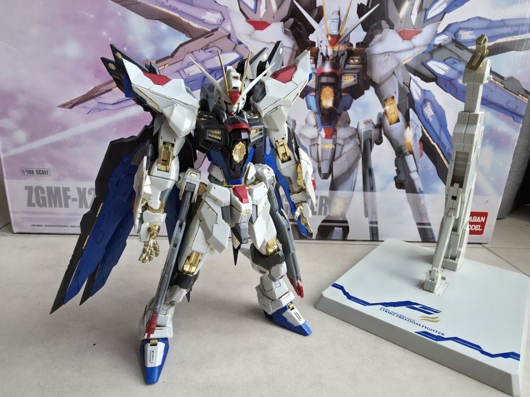 Daban Strike Freedom Fighter / Strike Freedom Gundam 1/100, Hobbies ...