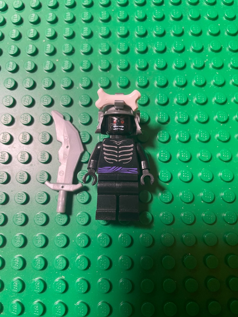 Lego Lord Garmadon - The Golden Weapons Set 2507 / 2505 / 2256 / 2506 ...