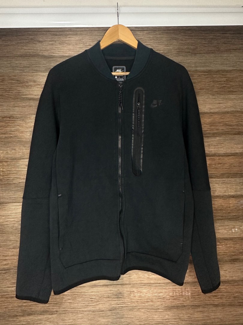 Nike Tech Fleece Bomber Jacket, Men's Fashion, Coats, Jackets and ...