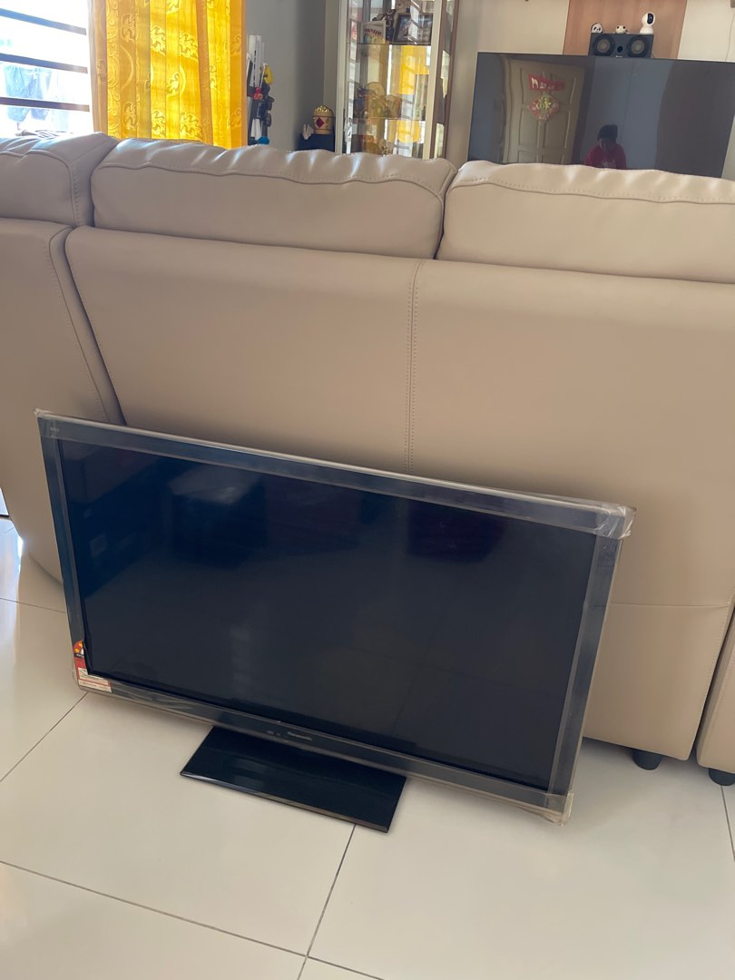 Panasonic TH-L39EM5K LED TV - No sound, TV & Home Appliances, TV ...