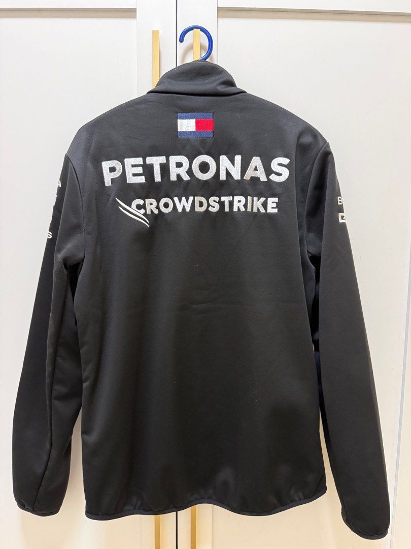 Petronas AMG F1 softshell 2023, Men's Fashion, Coats, Jackets and ...