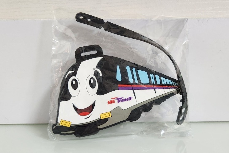 [RARE] SBS Transit Limited Edition Bag Tag Baggage Tag Luggage Tag Name ...