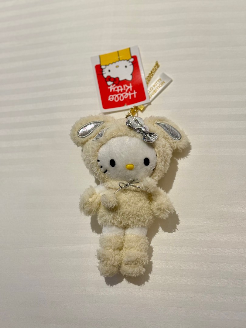 sanrio hello kitty - snow rabbit winter, Hobbies & Toys, Toys & Games ...