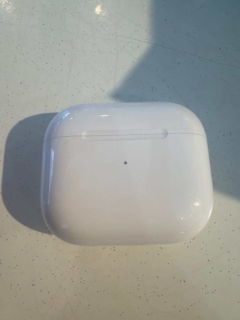 Apple AirPods Pro 3th generation, Audio, Earphones on Carousell