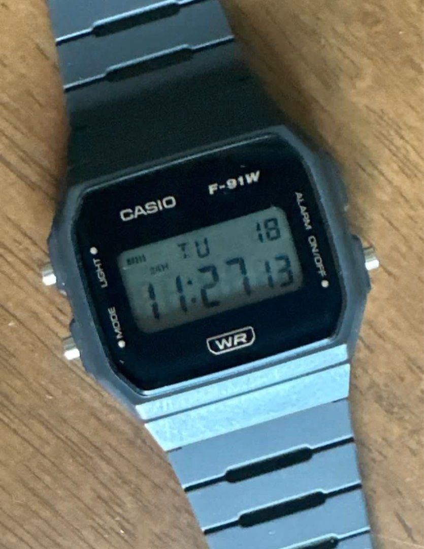 Casio F-91W Digital Watch - Grey, Men's Fashion, Watches & Accessories ...