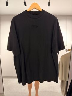 Essentials Fear of God, Men's Fashion, Tops & Sets, Tshirts & Polo ...