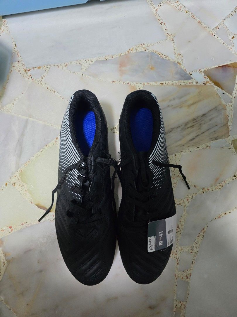 Kipsta Football Boots - Size EU 41, Men's Fashion, Footwear, Boots on ...