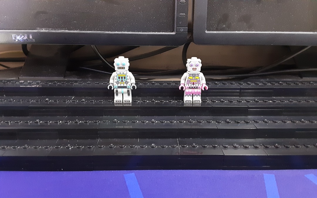 LEGO Mr and Mrs Clockwork Robot Minifig Set, Hobbies & Toys, Toys ...