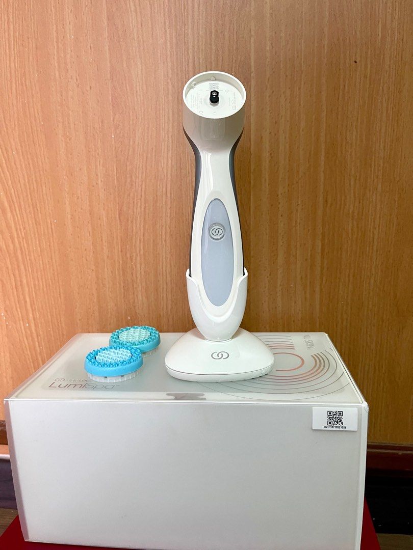 Lumi Spa Facial Cleansing Device & head cleanser, Beauty & Personal ...