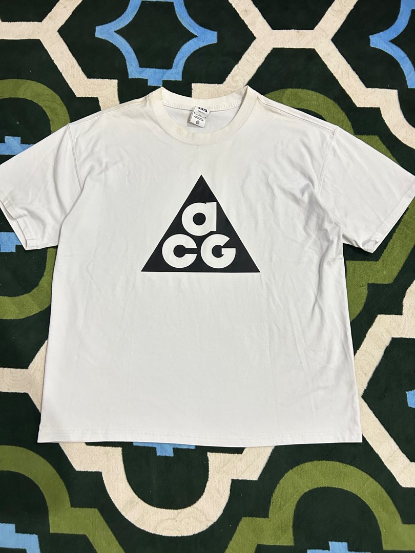 Nike ACG Tee, Men's Fashion, Tops & Sets, Tshirts & Polo Shirts on ...