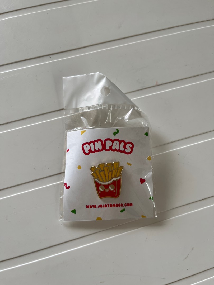 Pin Pals French Fries Enamel Pin, Hobbies & Toys, Memorabilia ...