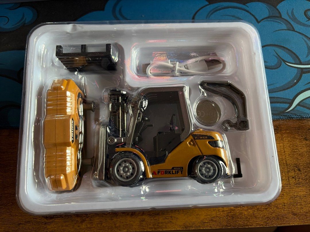 Remote Control 1:64 Scale Forklift Model, Hobbies & Toys, Toys & Games ...