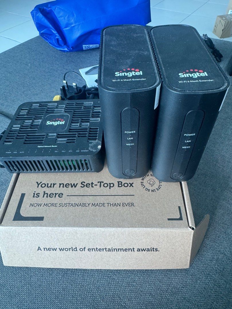 Singtel Wi-Fi 6 Mesh Extender Set, Computers & Tech, Parts ...