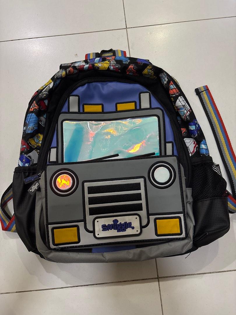 Smiggle Truck Backpack, Babies & Kids, Babies & Kids Fashion on Carousell